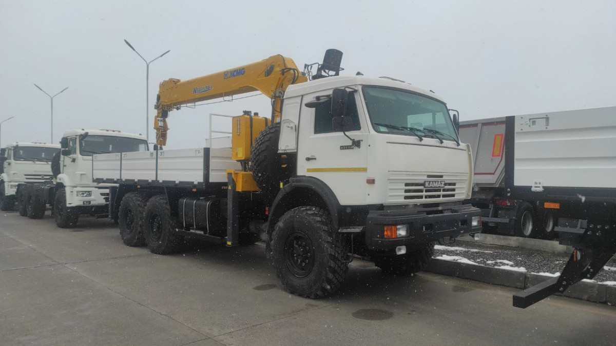 KAMAZ 43118-1098-10 6x6 kran manipulyatorli bort avtoplatformasi ...